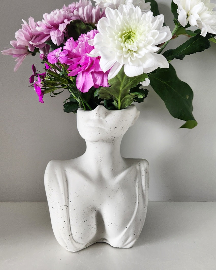 Jane Vase – Plant 'er Here